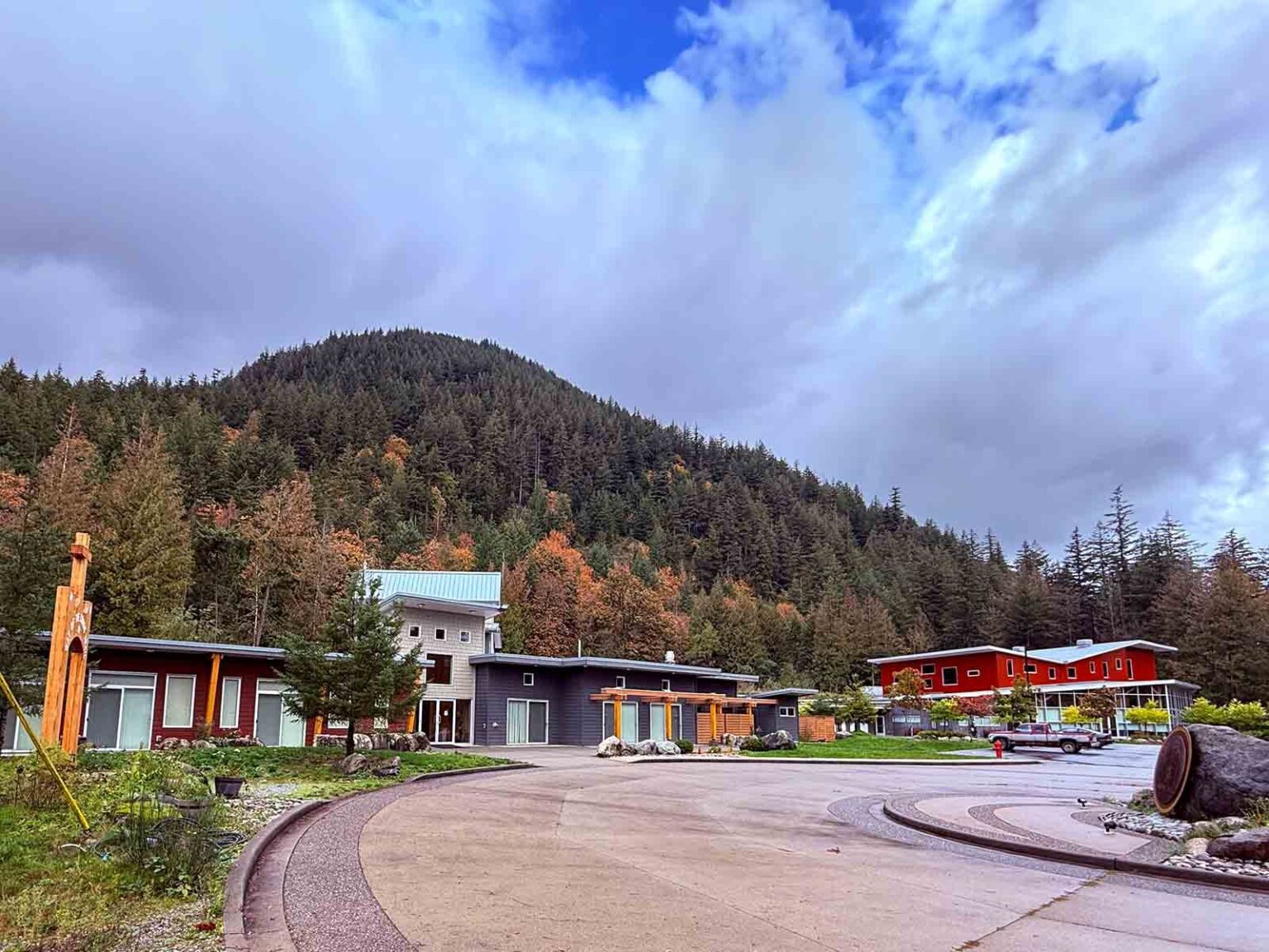 Little Flower Monastery, Canada Launches New Website - Canadian ...